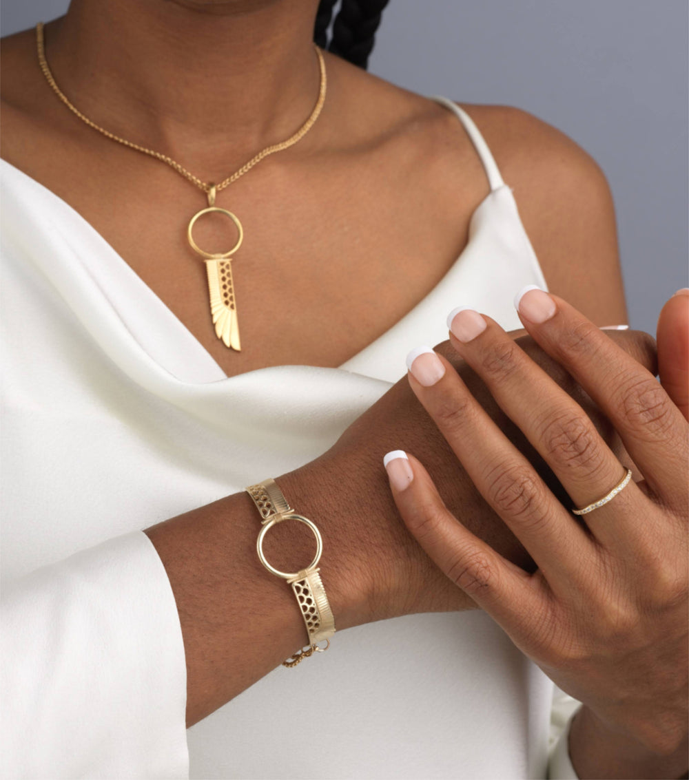 18K Gold Plated Shen Wing Pendant & Chain